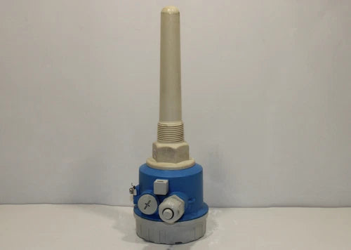 Endress + Hauser FTC260-AA2D1 Minicap Capacitance point level detectio ...